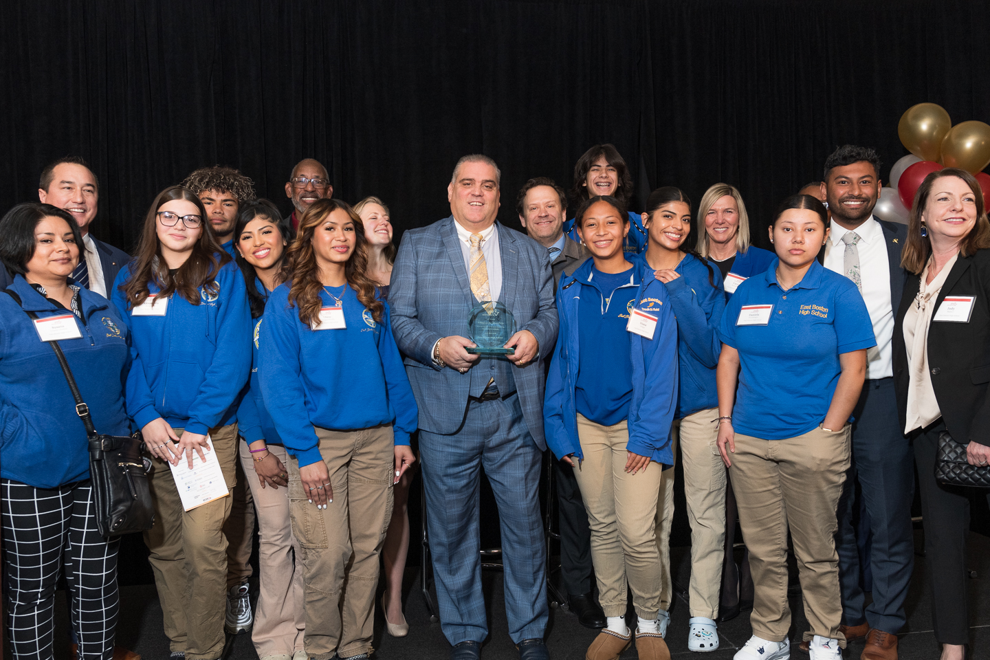 EdVestors Awards $100,000 School on the Move Prize to East Boston High ...